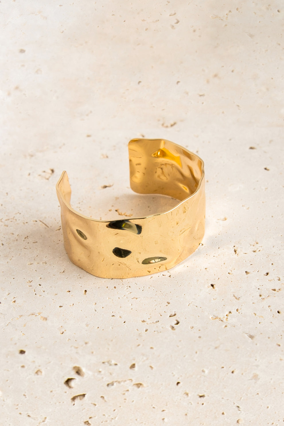 Love From Lilou - Molly Cuff Bracelet - Gold